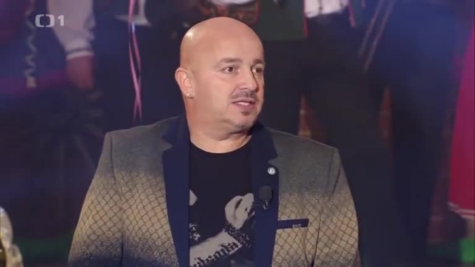 Zdeněk Izer - Vtipy Silvester 2017 (komplet) - Mojevideo