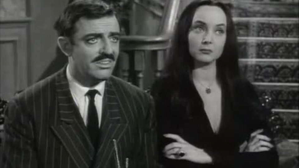 Rodina Addamsovcov - 1x13 Lurch sa učí tancovať - Mojevideo