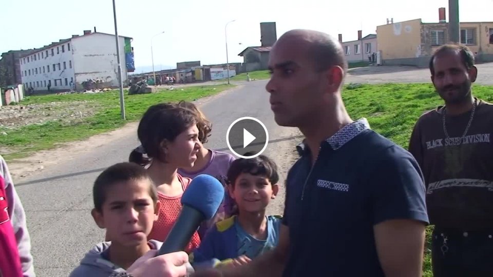 Trebišovská rómska osada znova plná smetí - Mojevideo