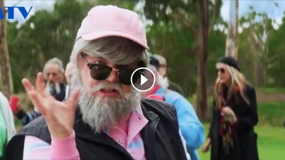 Tones And I - Dance Monkey(Original Video MTV) - Mojevideo