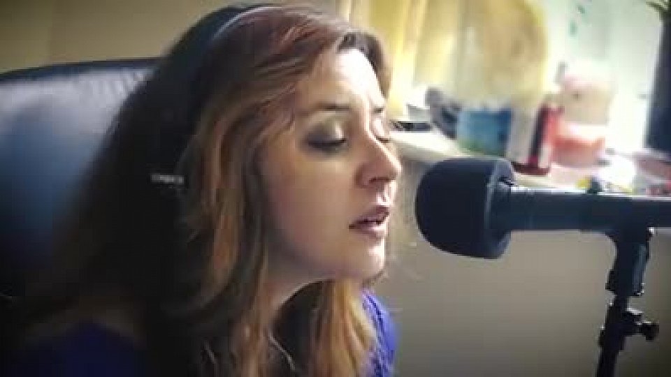 Niekde (L. Bernstein) - Hailey Rose Villaire - Mojevideo