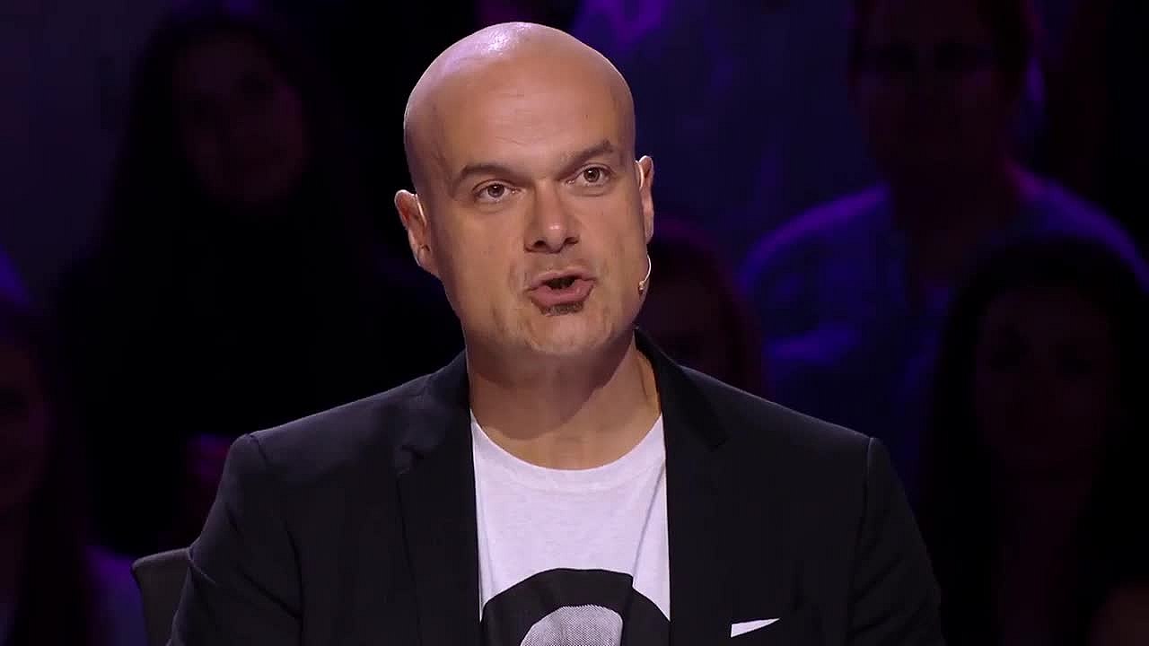 12-ročný Alex zaspieval ako pán a všetkým vytrel zrak. ? - Mojevideo