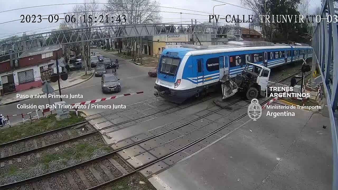 Závora je síce dole, ale pre mňa to neplatí (PABLB DŇA) - Mojevideo