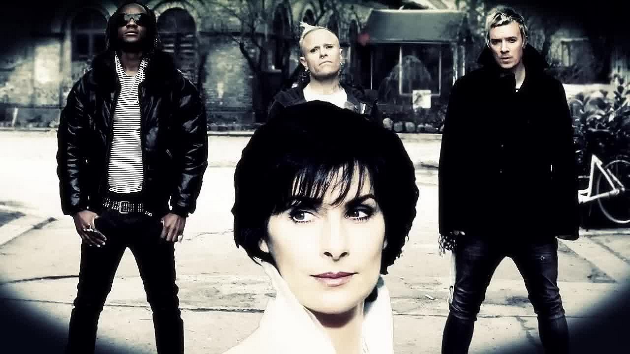 Enya vs The Prodigy - Smack My Orinoco Flow Up - Mojevideo