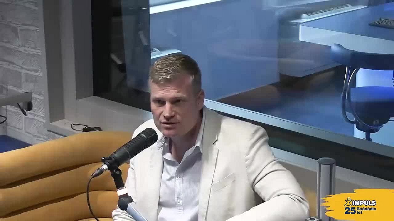 Volvo už je čisto čínska automobilka, preto tlačia elektromobily (Filip Turek) - Mojevideo