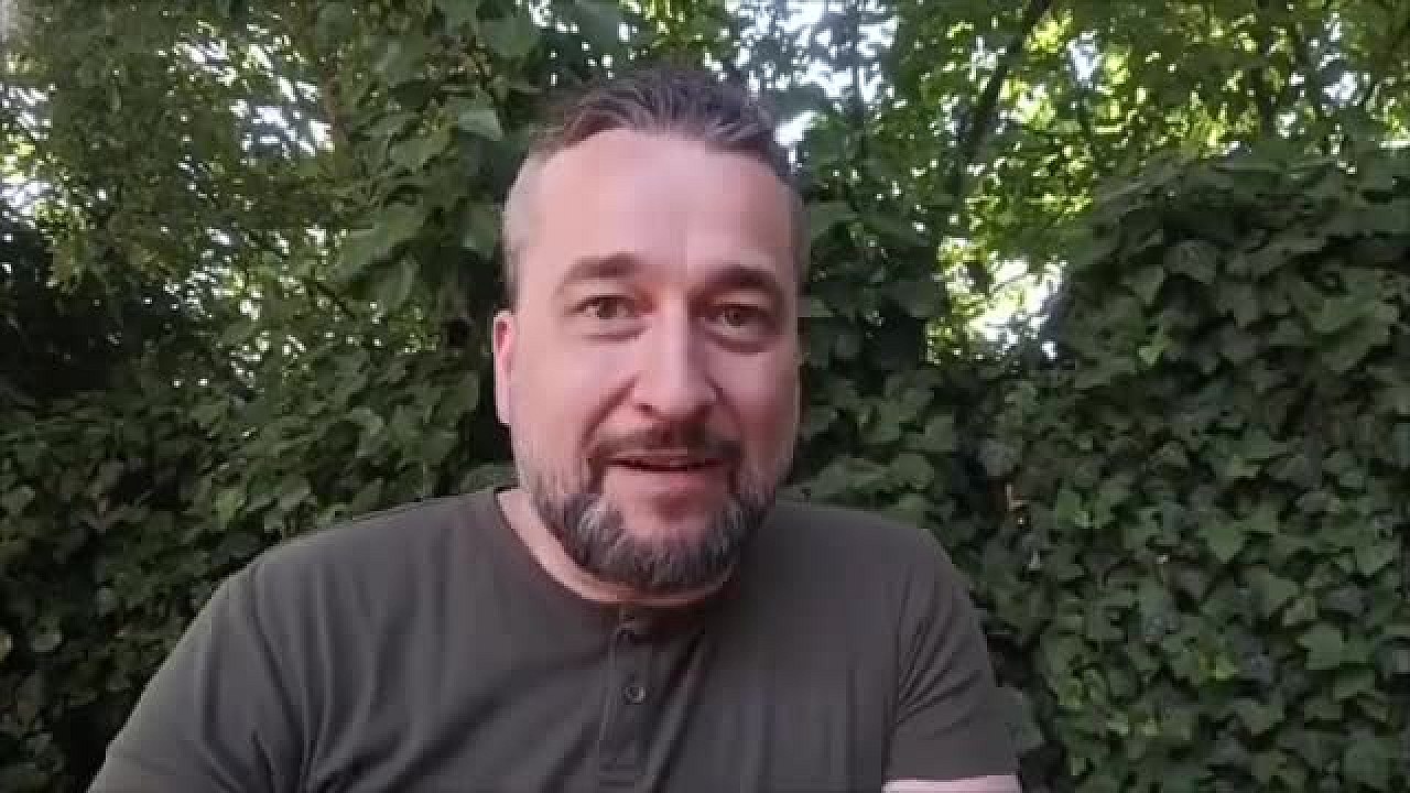 Plaváková z PS prichytená pri klamstve - Mojevideo