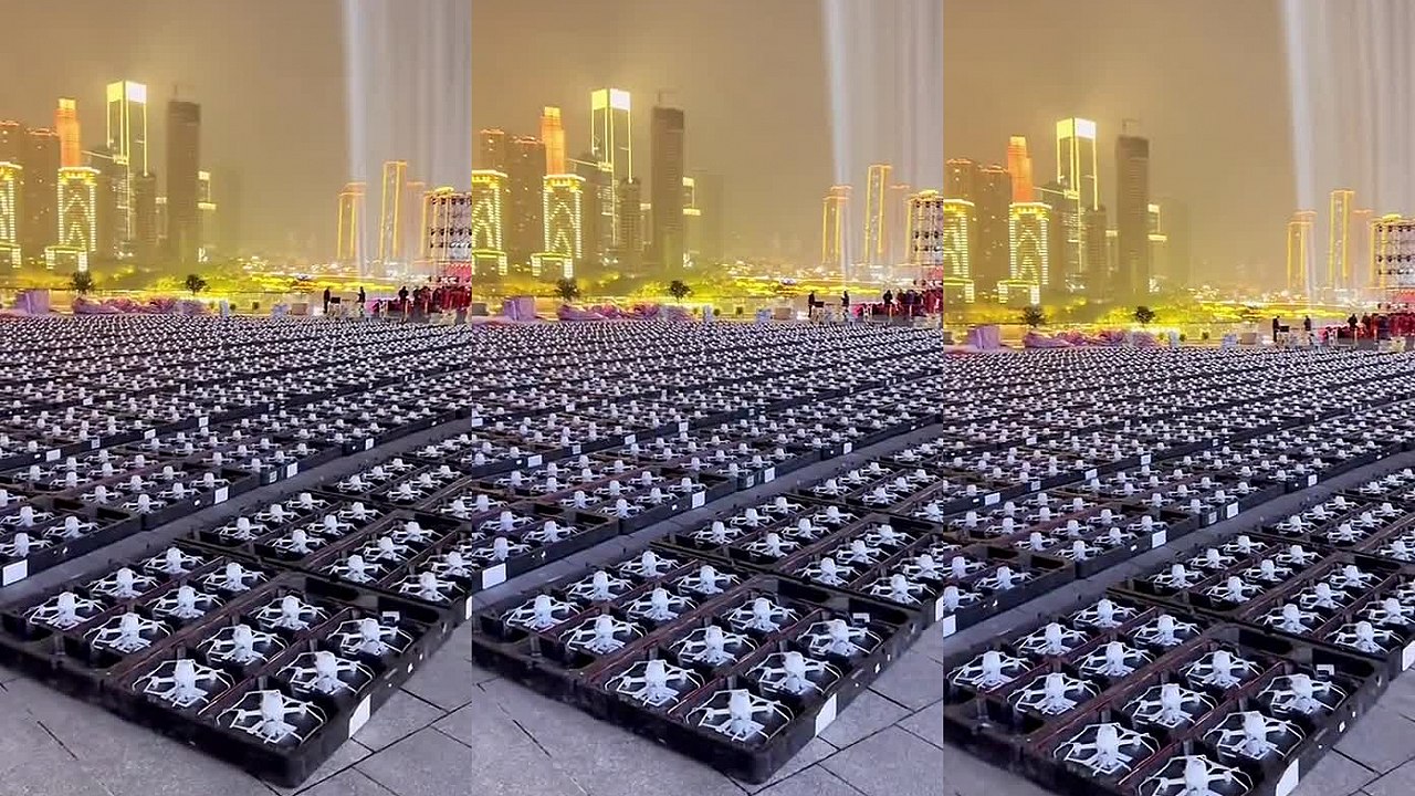 Koordinovaný štart 1000 dronov v Číne - Mojevideo