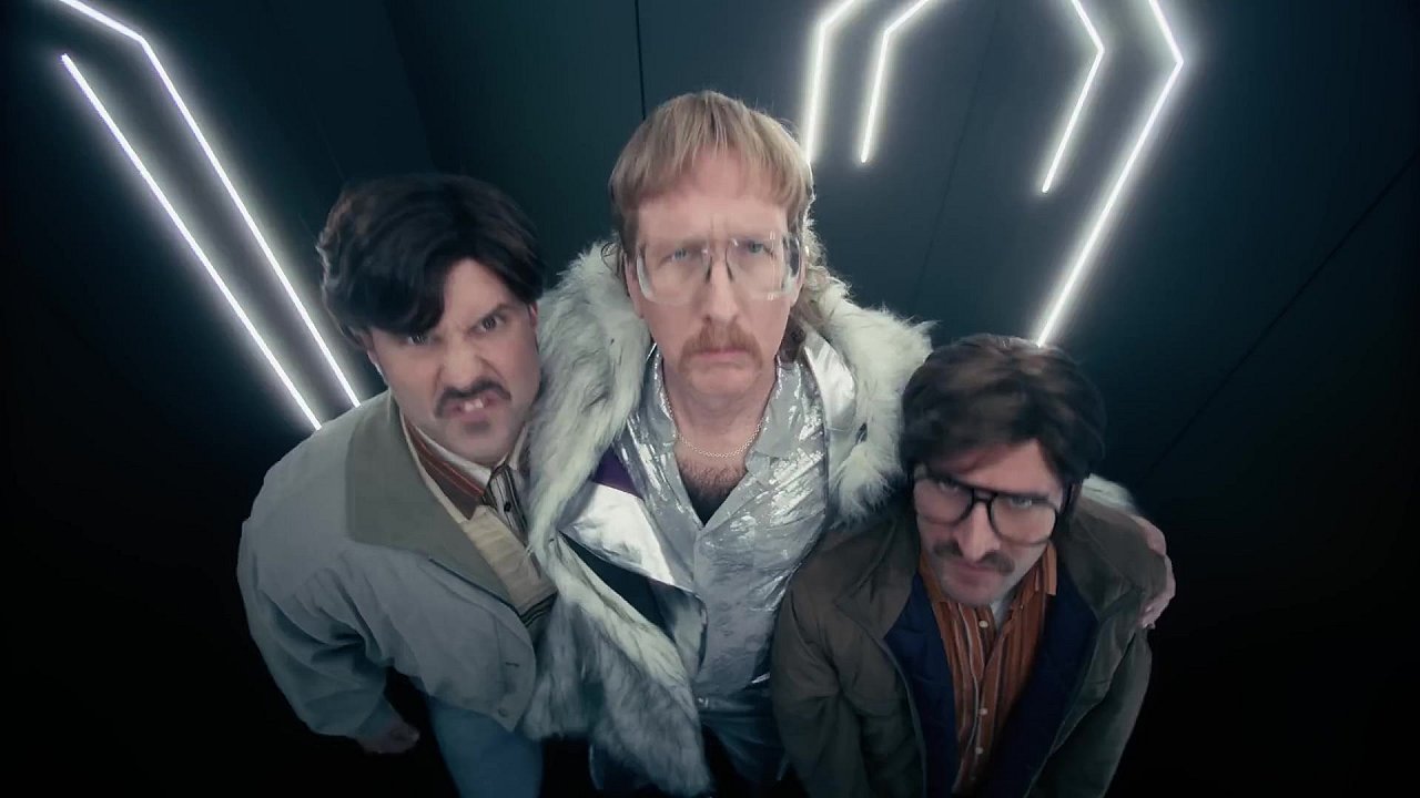 Electric Callboy - ELEVATOR OPERATOR - Mojevideo